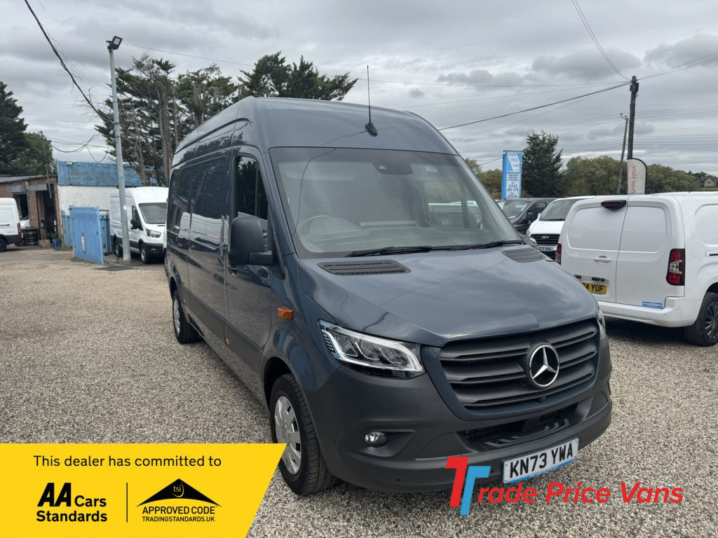 2023 (73 PLATE) MERCEDES-BENZ SPRINTER 315 PREMIUM CDI L2 H2 PANEL VAN ...